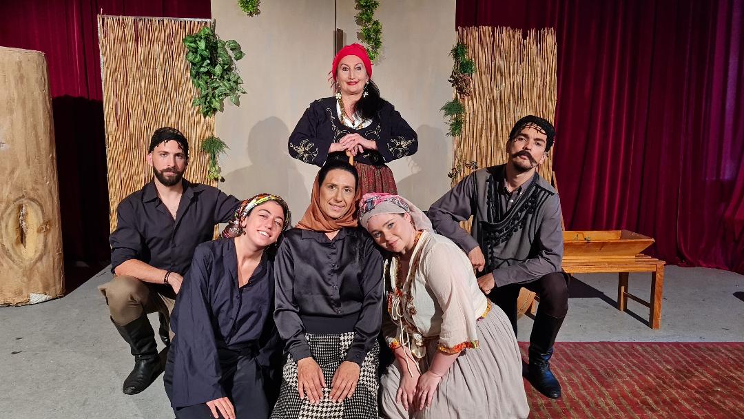 CASTING ΑΠΟ ΤΗΝ ΘΕΑΤΡΙΚΗ ΣΚΗΝΗ ΗΡΑΚΛΕΙΟΥ ΚΡΗΤΗΣ - entospolis.gr ...