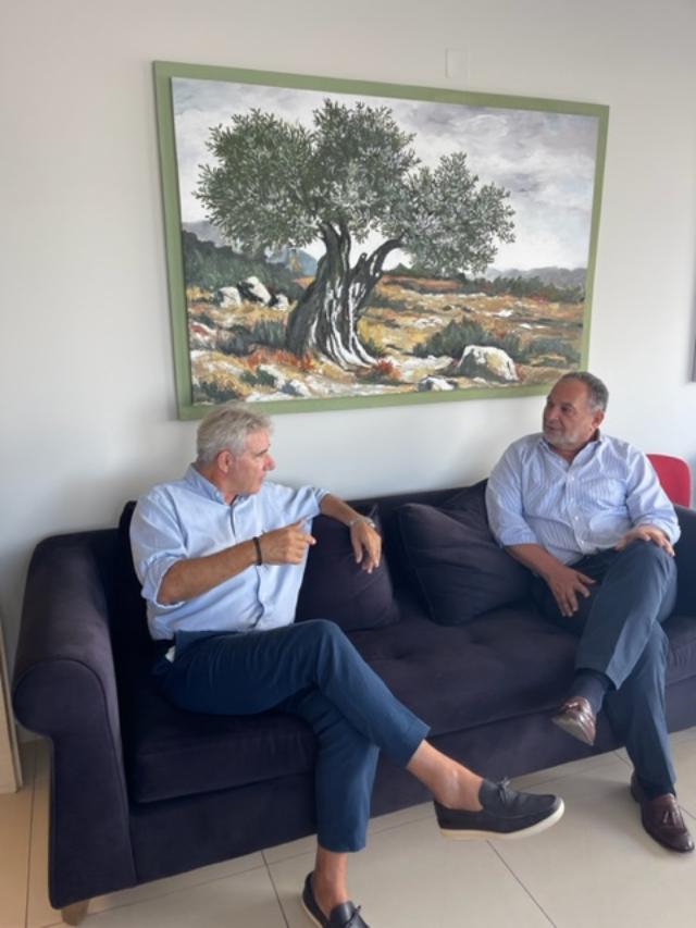 ΣΥΝΑΝΤΗΣΗ ΤΟΥ ΠΡΟΕΔΡΟΥ ΠΕΔ ΚΡΗΤΗΣ ΓΙΑΝΝΗ ΚΟΥΡΑΚΗ ΜΕ ΤΟΝ ΔΙΕΥΘΥΝΟΝΤΑ ...