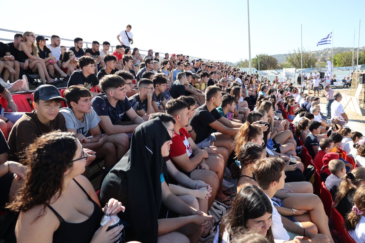 Λ. ΑΥΓΕΝΑΚΗΣ: ΓΕΜΙΣΑΝ ΑΠΟ ΠΑΙΔΙΑ ΣΧΟΛΕΙΩΝ ΟΙ ΕΓΚΑΤΑΣΤΑΣΕΙΣ ΣΤΟΝ ΚΑΡΤΕΡΟ ...