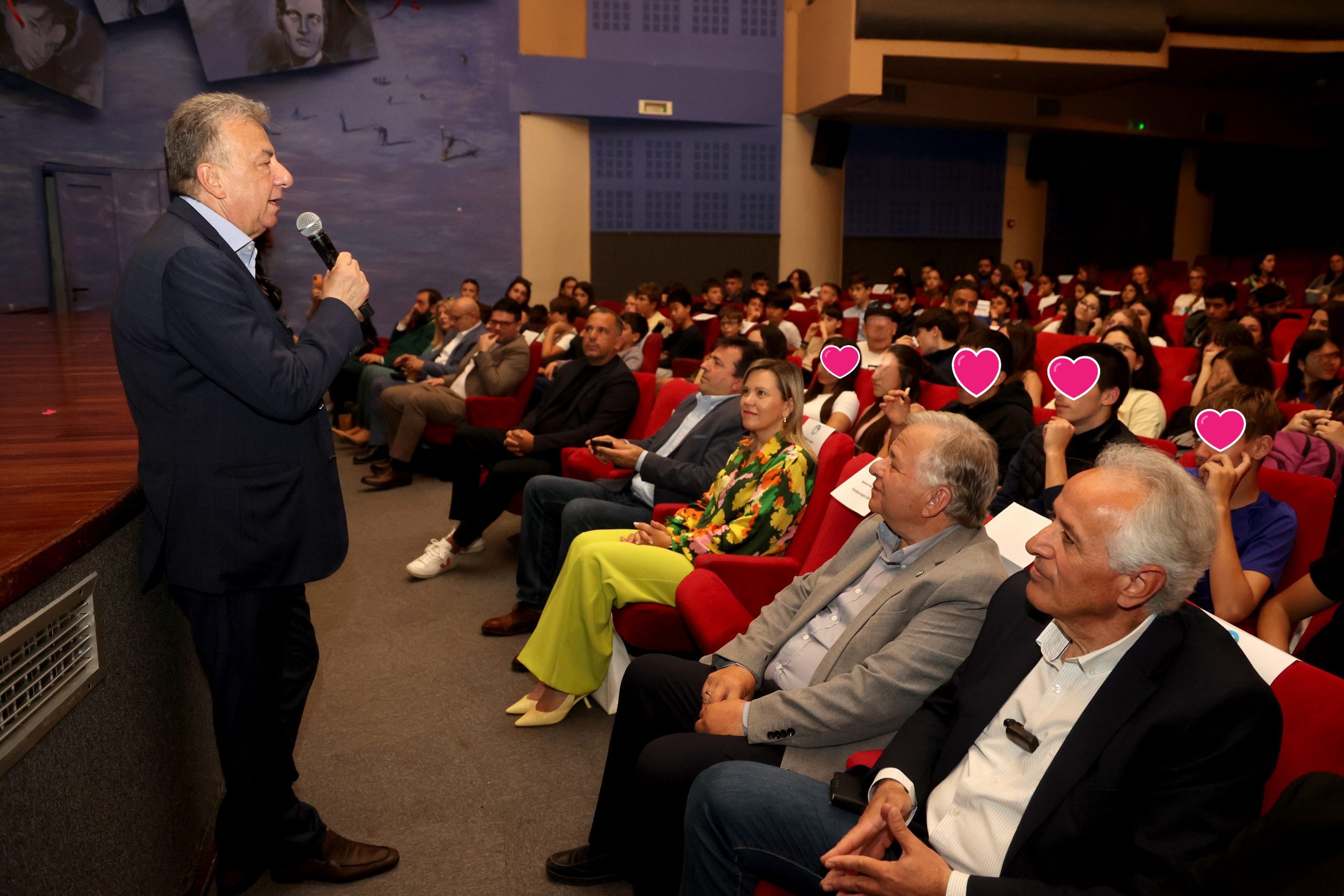 Στ. Αρναουτάκης: Βία και σχολικός εκφοβισμός, δεν έχουν καμία θέση στην ...