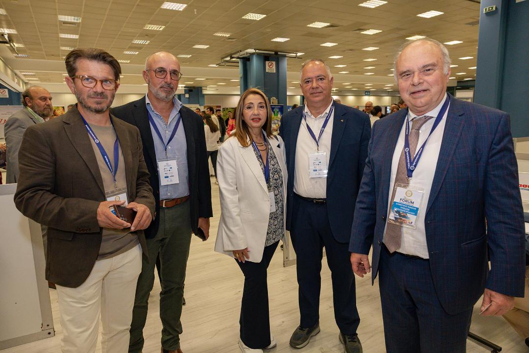 Ενθαρρυντικά μηνύματα από την αγορά της Αθήνας για τα κρητικά προϊόντα ...