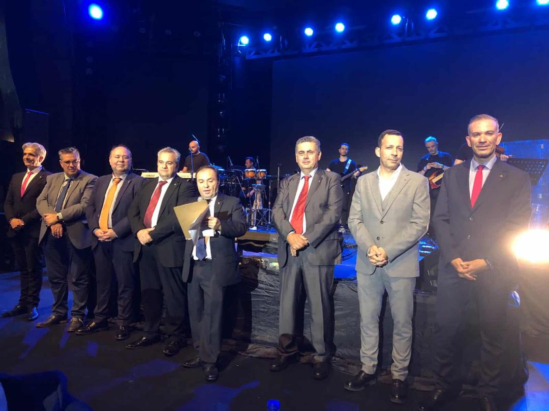 Με απόλυτη επιτυχία πραγματοποιήθηκε ο ετήσιος χορός του Παγκρήτιου ...